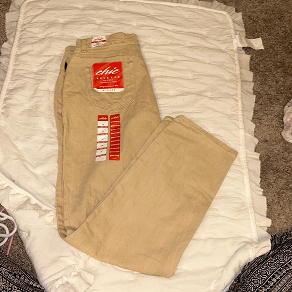 chic | Jeans | Chic Tan Relaxed Proportioned Fit | Poshmark